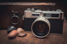 Understanding Brown Pigment in Vintage Photos - Innovexpanse
